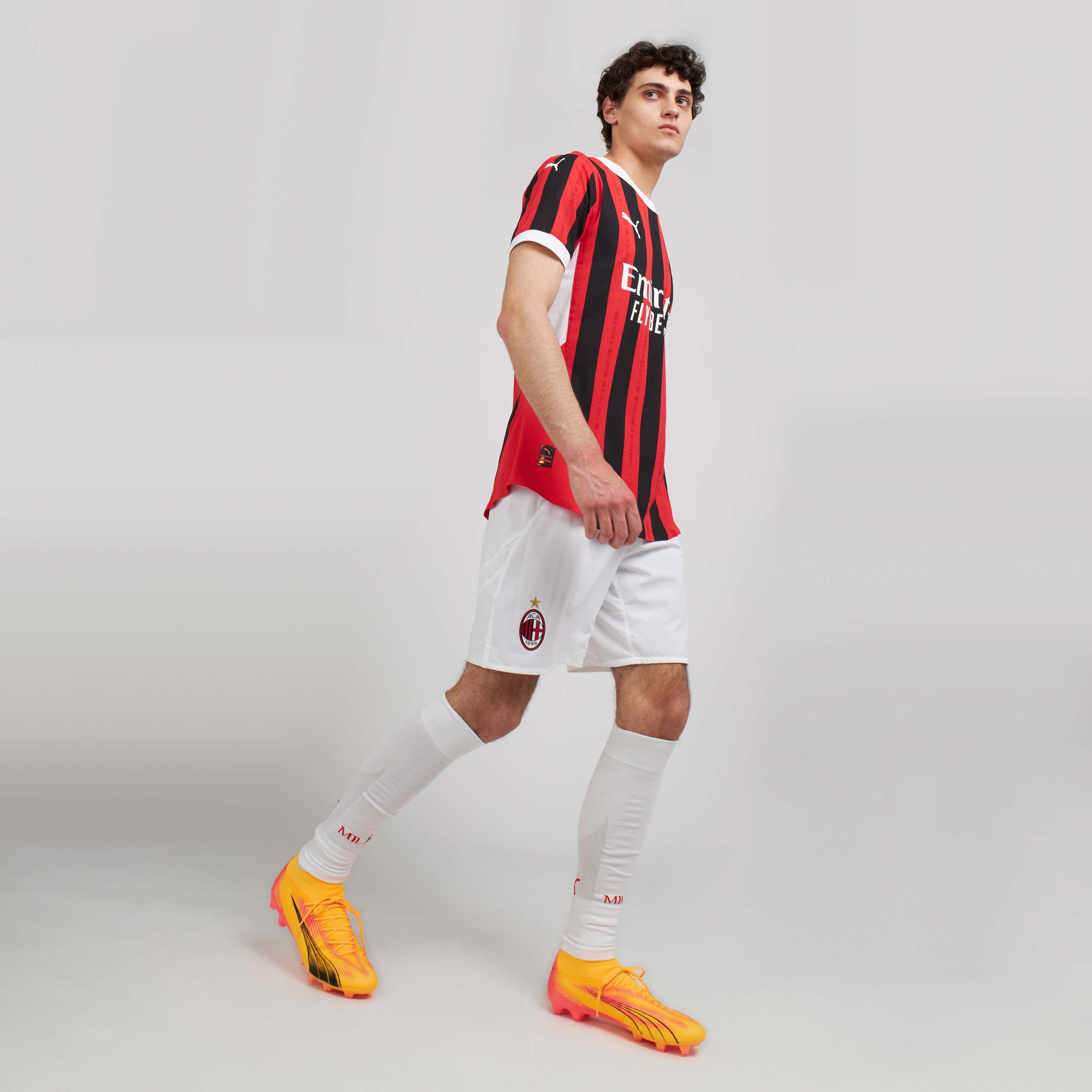 MILAN HOME AUTHENTIC 2024/25 JERSEY | AC Milan Store