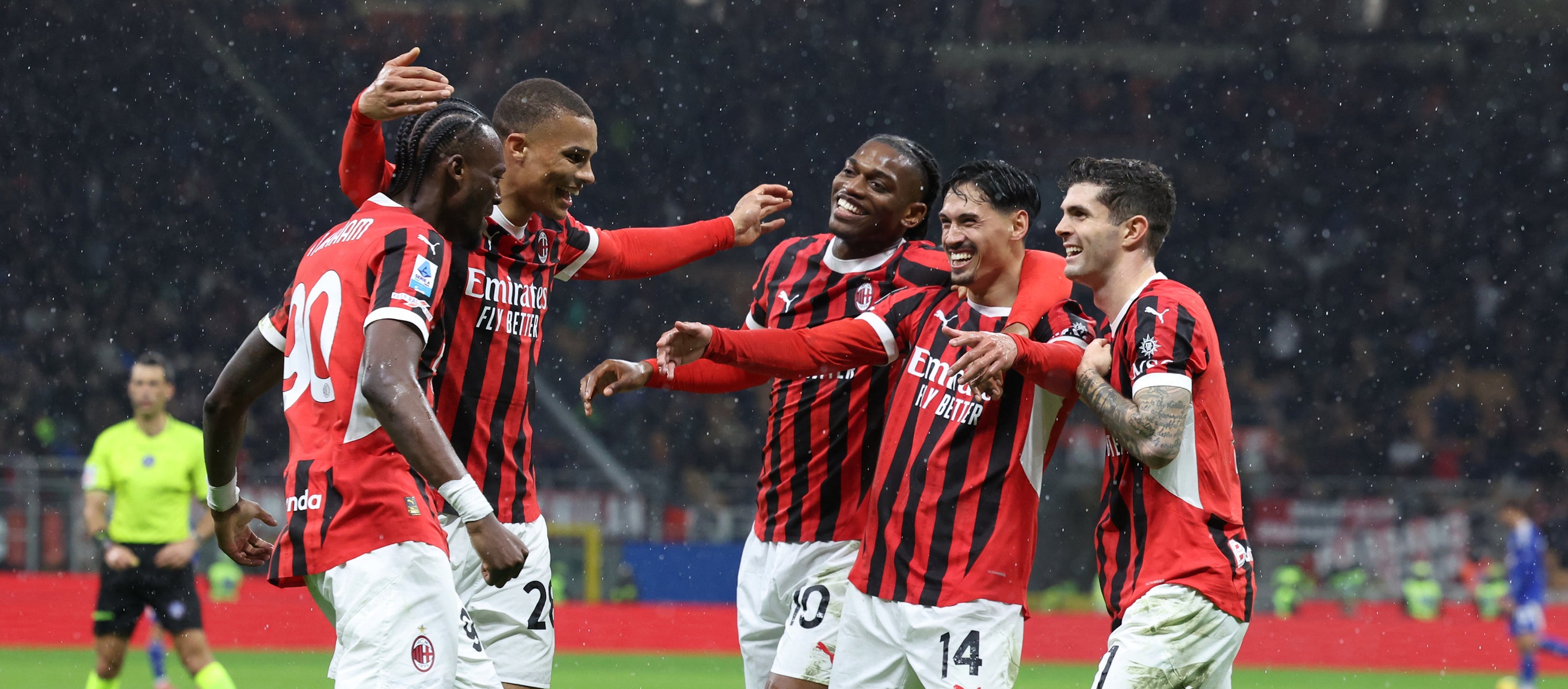 AC Milan Store | kit gara, abbigliamento, accessori, scarpe, regali ...