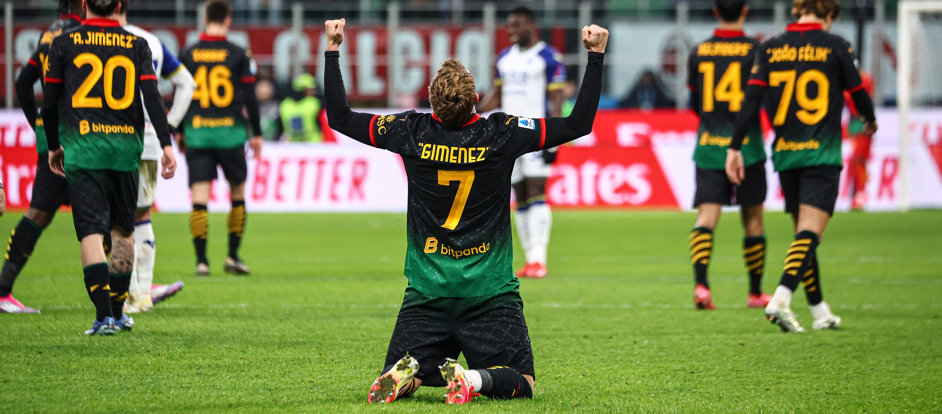 AC Milan Store | kit gara, abbigliamento, accessori, scarpe, regali ...