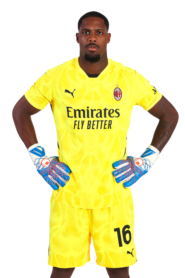 Jerseys and collections of Maignan | Buy on AC Milan Store